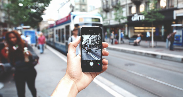 „Unsere Mediengesellschaft lässt sich nur fächerübergreifend verstehen ...